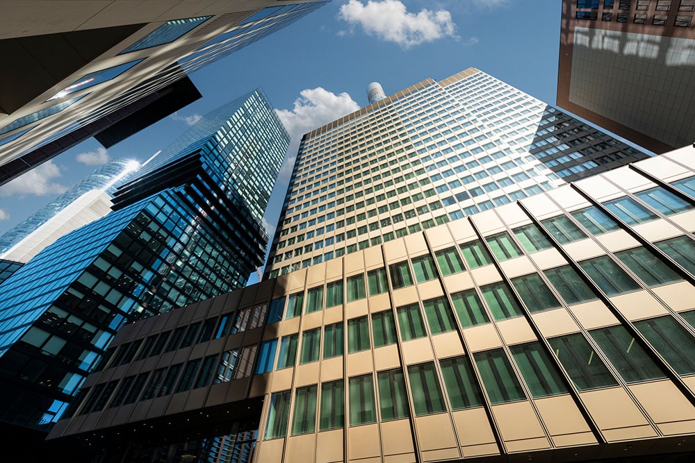DIC Asset AG lets another 4,140 sqm at Global Tower landmark building ...